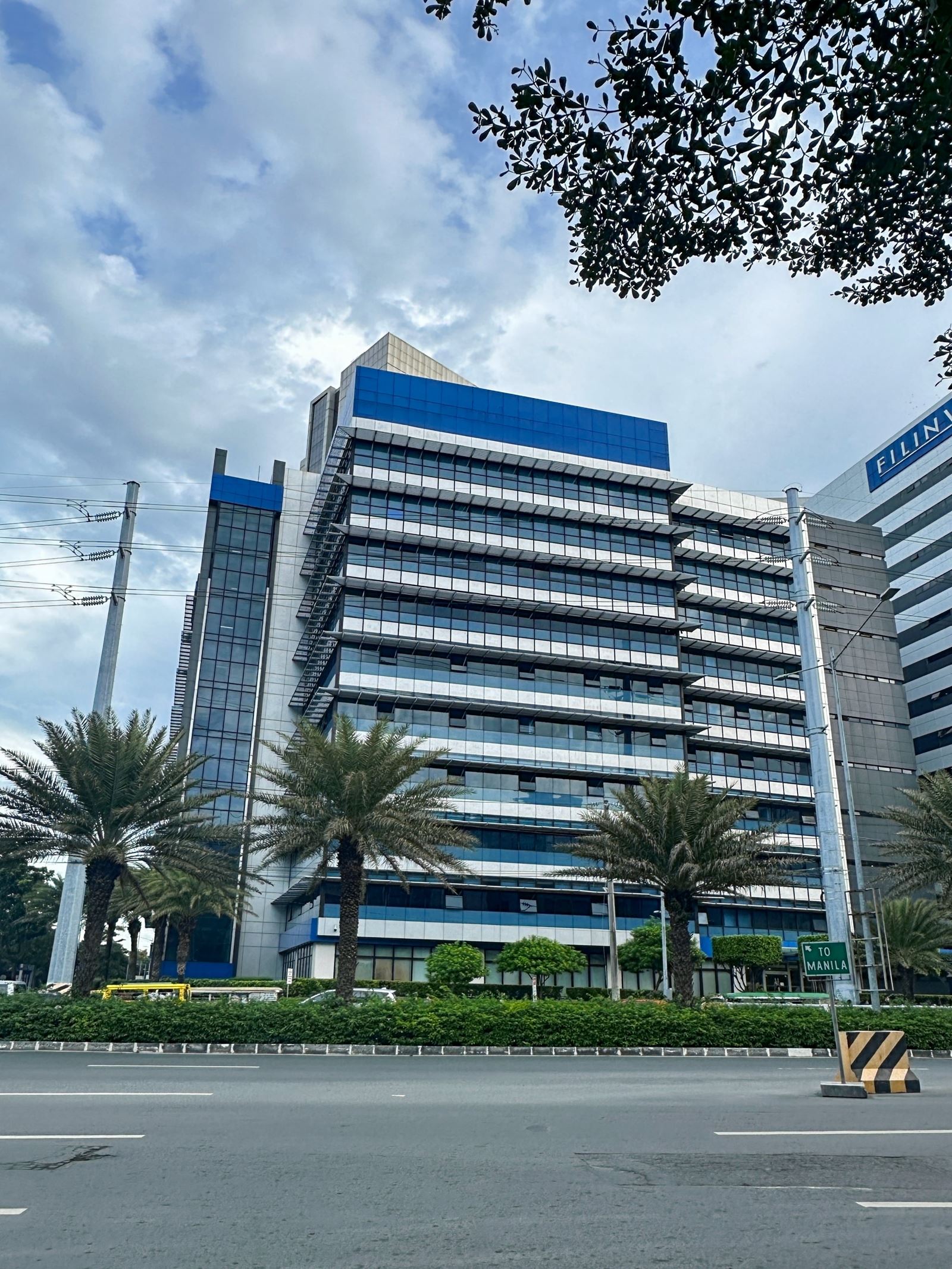 Smart Outsourcing Solution | About Us